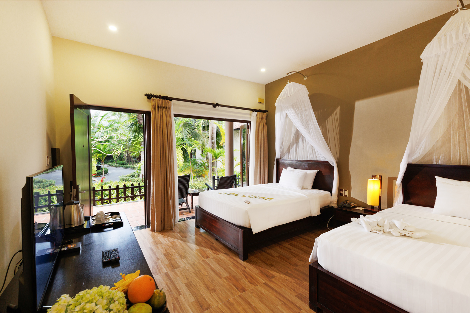 Trang chủ | Diamond Bay Resort & Spa
