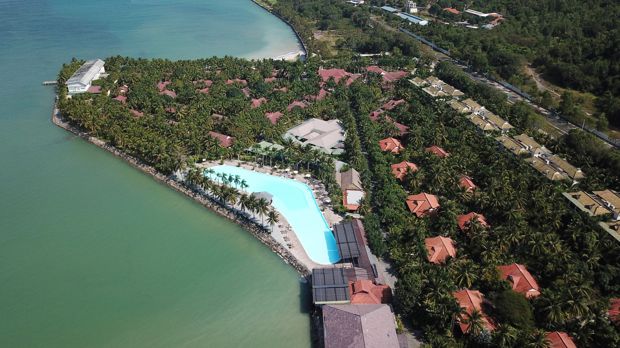 Trang chủ | Diamond Bay Resort & Spa